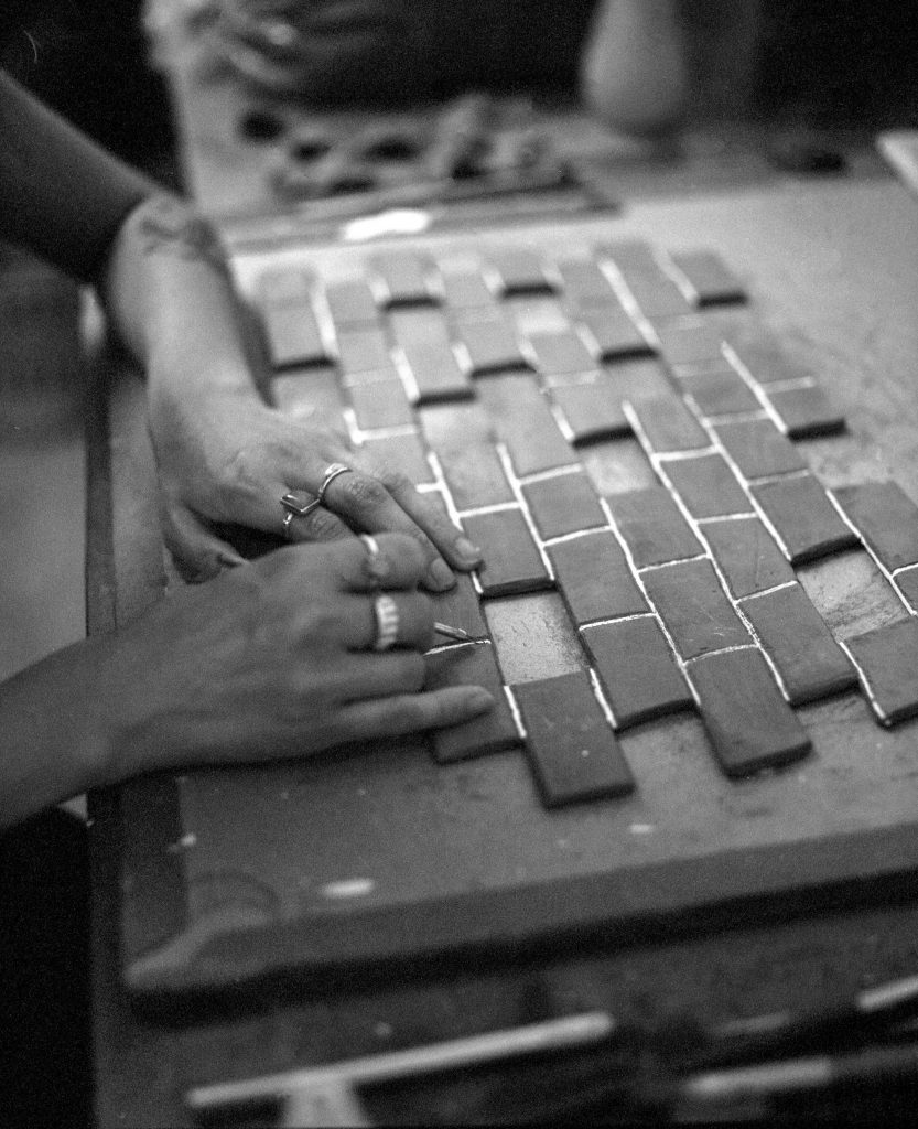 Lizette Hernandez Evokes Memory Through Her Clay Sculptures | amadeus